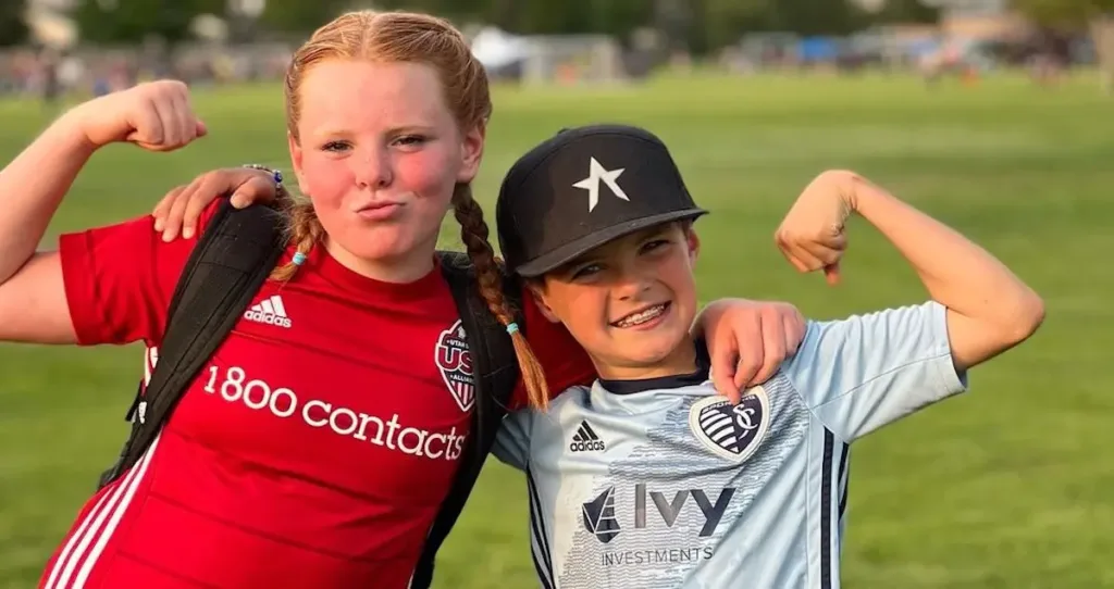 Whitney Rose Kids | Lovely Daughter Bobbi and Son Brooks
